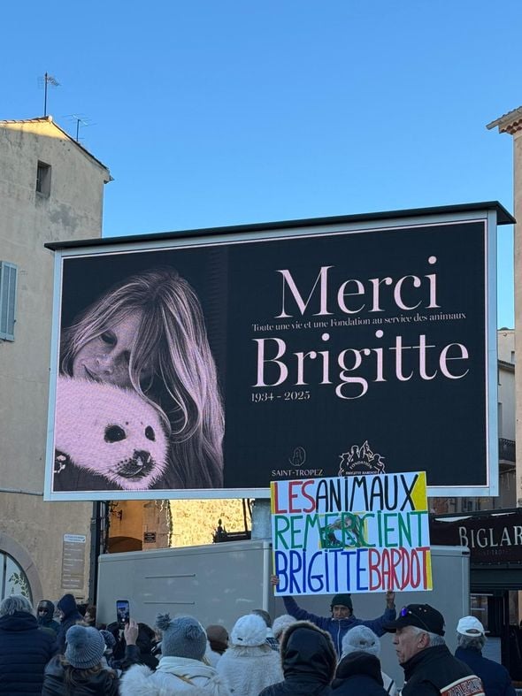 Obsèques de Brigitte Bardot : hommage à une icône en 2023 | 1001infos