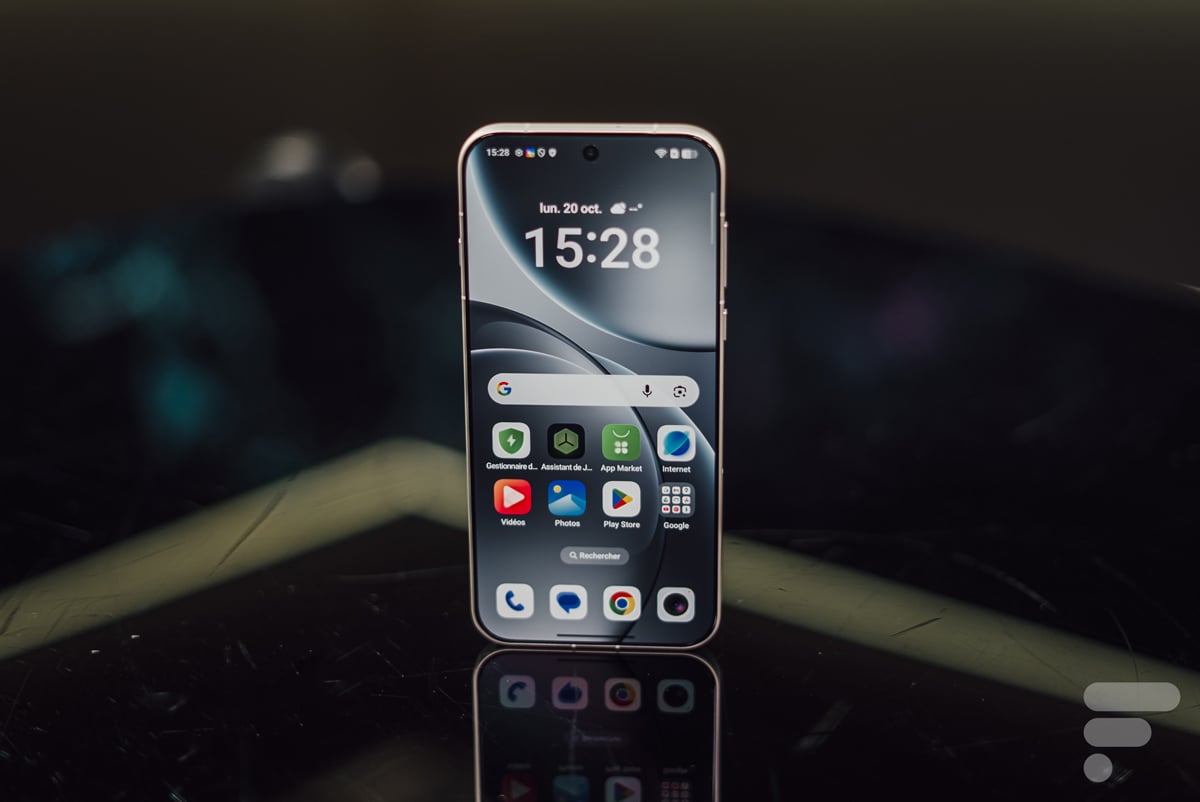 OPPO Find X9 Pro vs Samsung Galaxy S25 Ultra : quel choisir ? | 1001infos